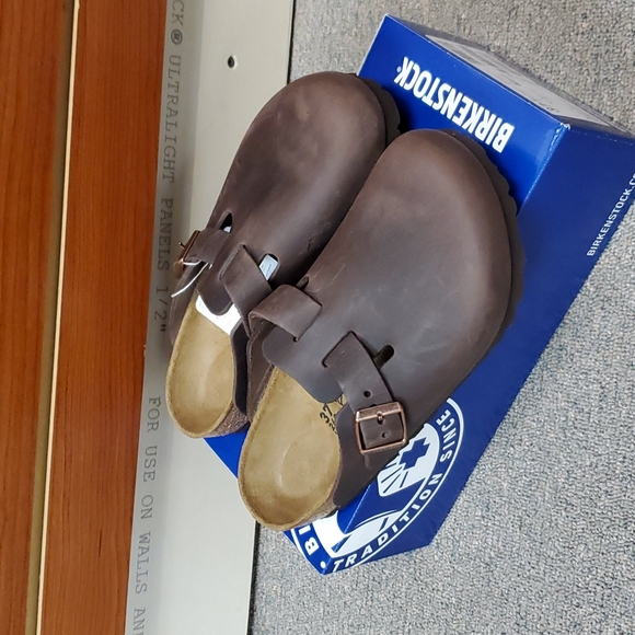 Birkenstock | Shoes | Birkenstock Boston Hard Leather | Poshmark